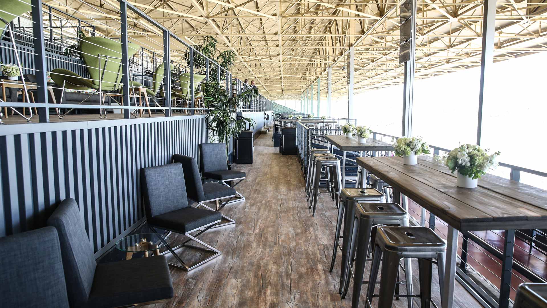 Suites - California Crown